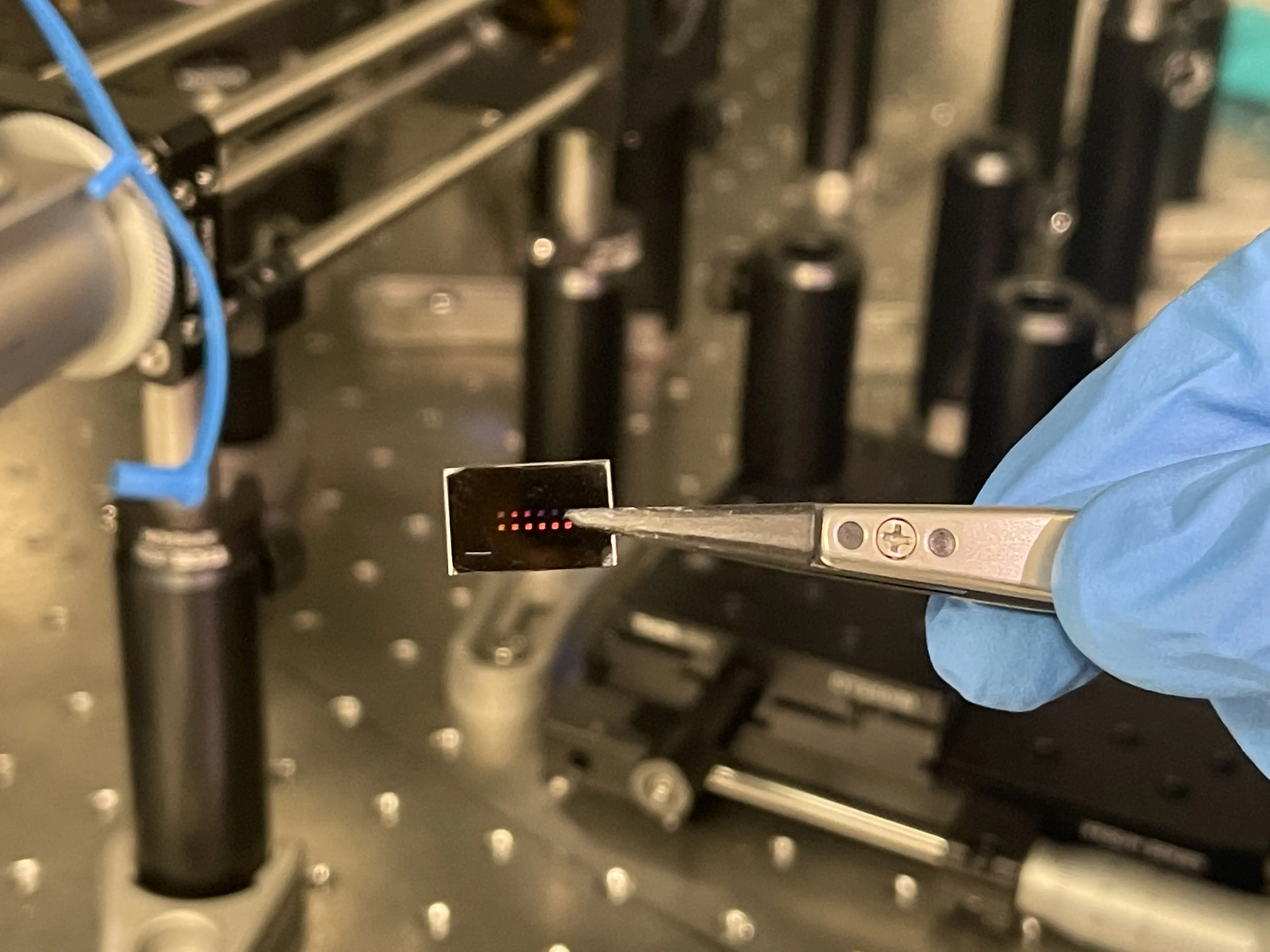 Scientists Develop Cost-Effective Lasers for Extended SWIR Applications | ICFO
